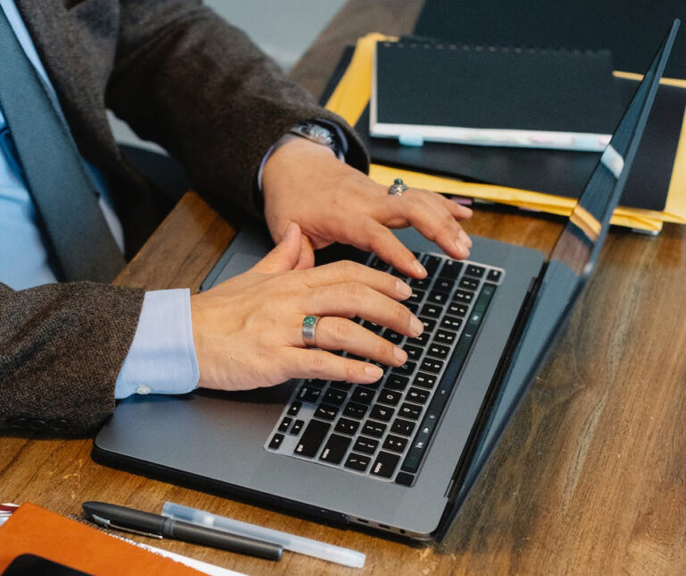 Company Secretaries in Singapore: The Legal Requirements